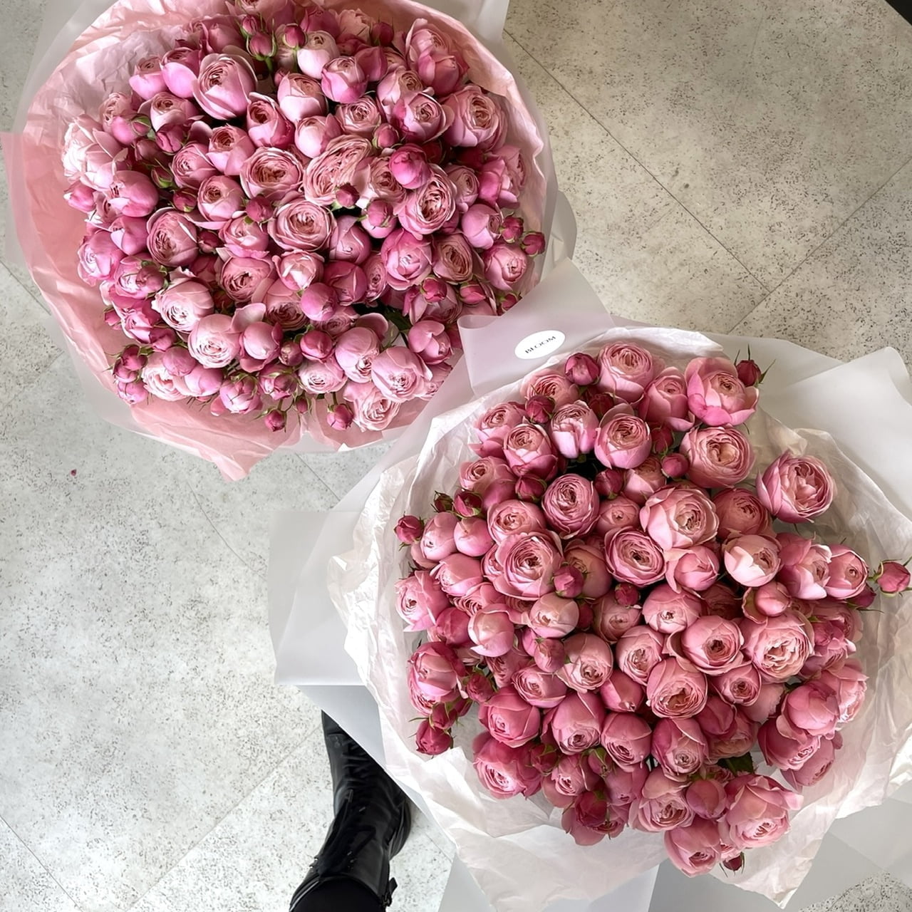 Bukiet piwoniowych róż [Silva Pink] - bloomflowers.pl